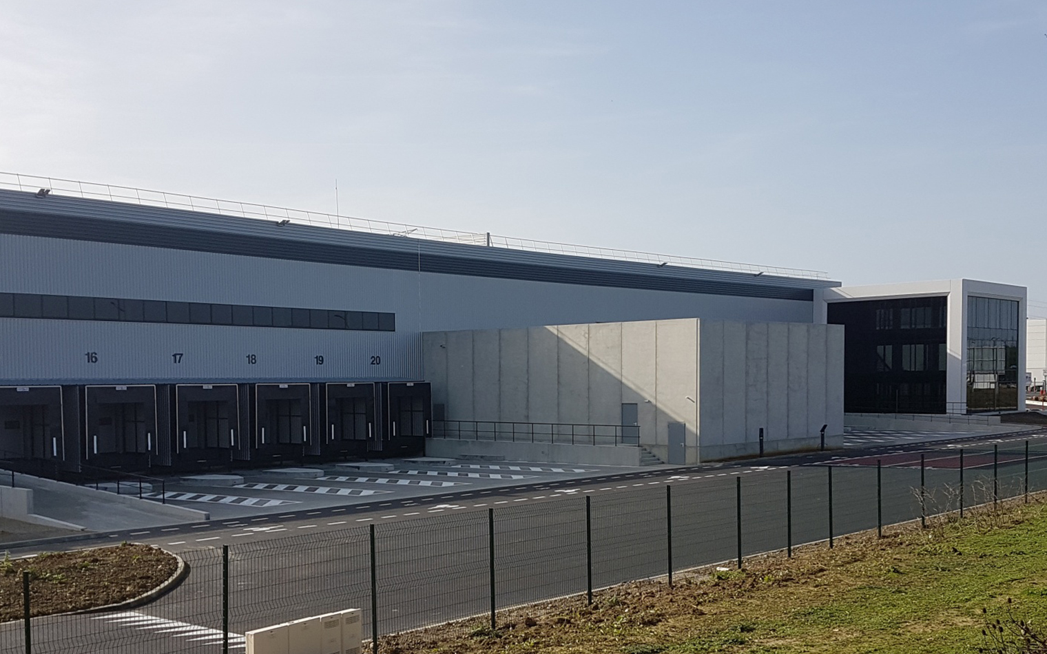 SEQUABAT livre la deuxième tranche d’une plateforme logistique pour le ...